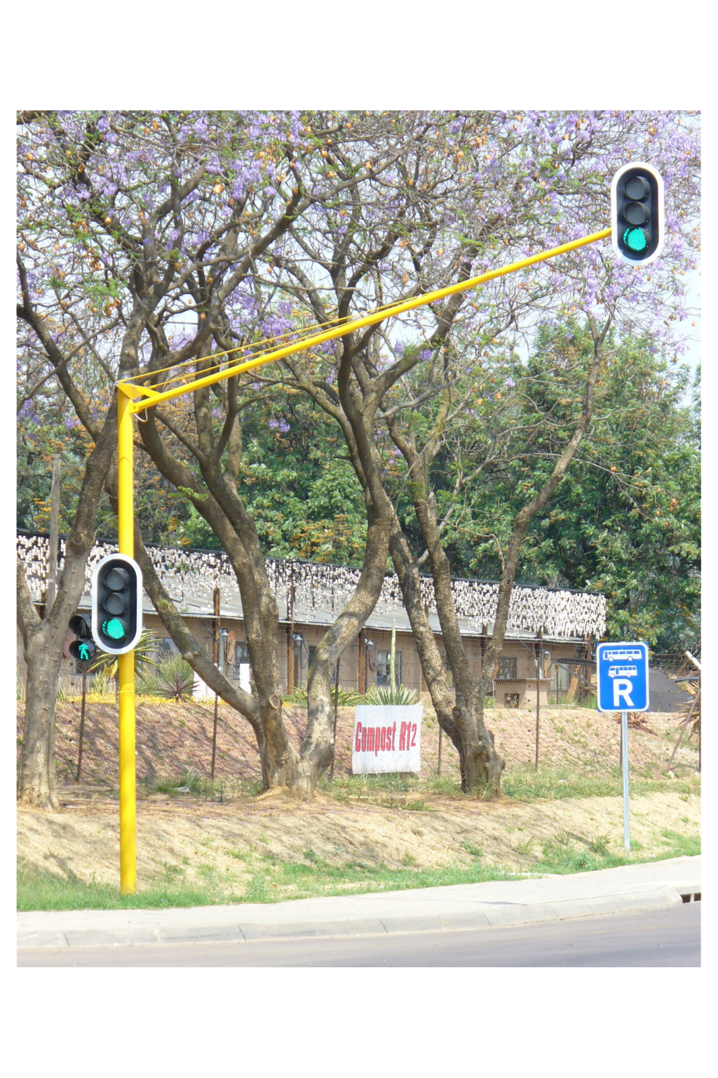 Over-head (Cantilever) Traffic Light Pole - LPSI Online